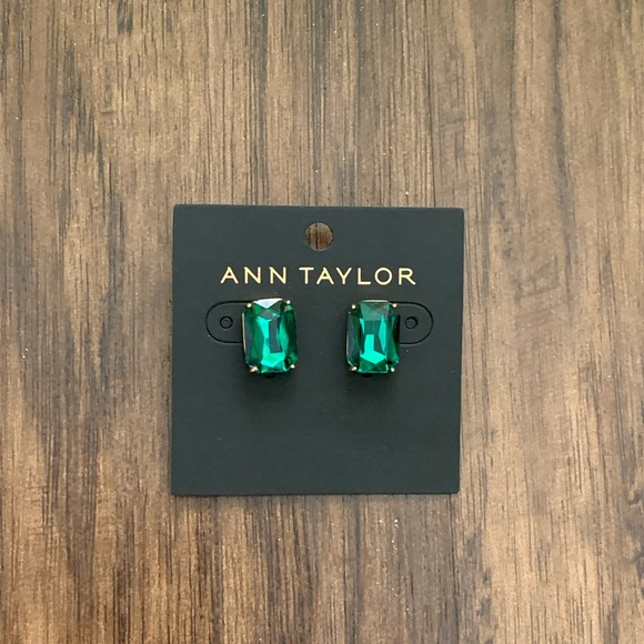 Ann Taylor | Jewelry | Ann Taylor Emerild Cut Stud Earring | Poshmark